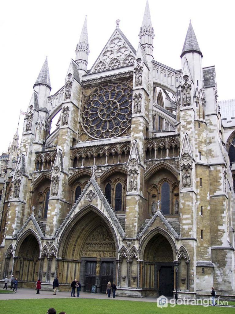 Gothic là gì? Những công trình kiến trúc gothic tiêu biểu nhất